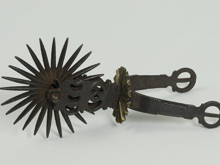 Espuela chilena: origen y evolución | Museo Histórico Nacional